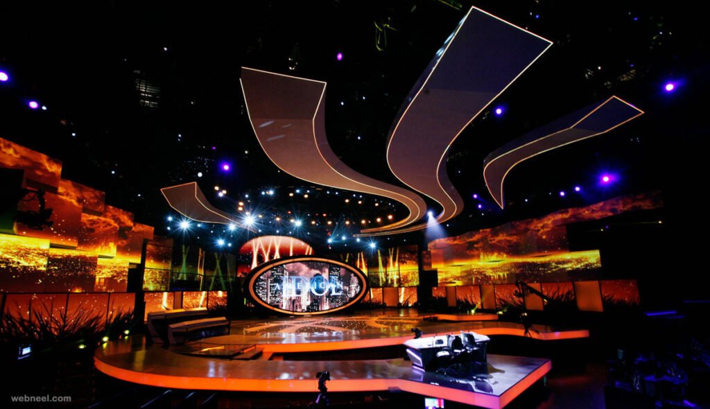 The Evolution of Stage Design in Broadway Shows - The Frequency Mass