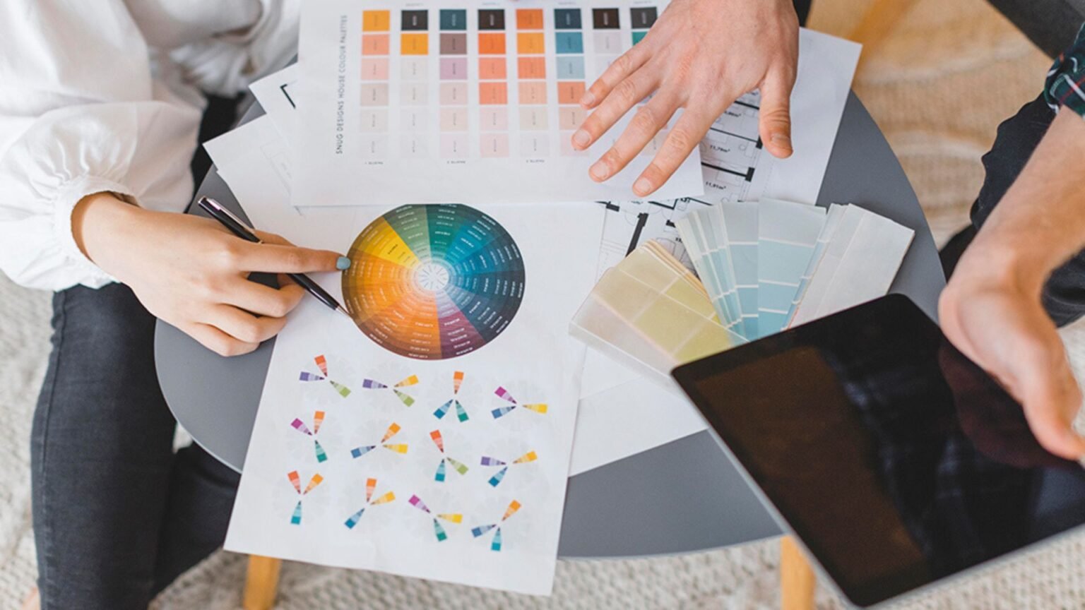 The Role of Color Theory in Visual Design - The Frequency Mass